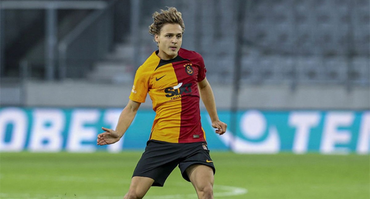 Galatasaray'ın eski futbolcusunun oğlu çıktı! Hamza Akman kimdir ...