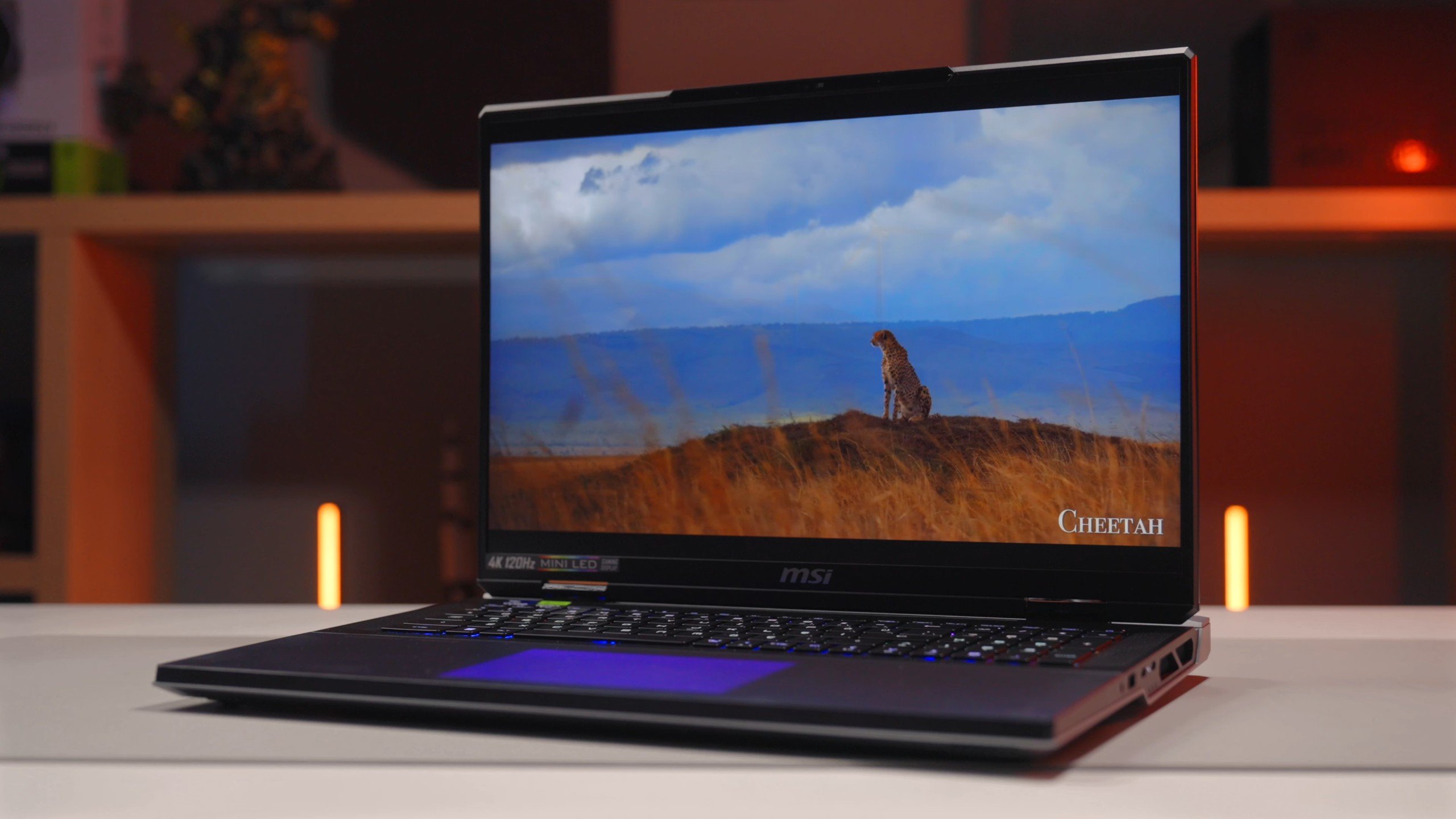 Dünyanın En Güçlü Laptopu: MSI Titan 18 HX A14VIG - Haberler Türkiye